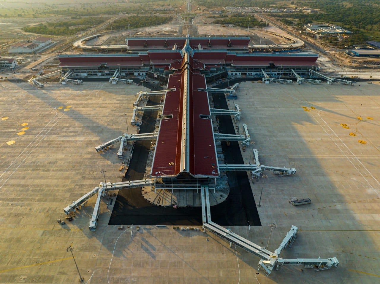 ប្រធានក្រុមប្រឹក្សាភិបាលនេះ បានលើកឡើងពីការតភ្ជាប់ ជើងហោះហើរត្រង់ ...