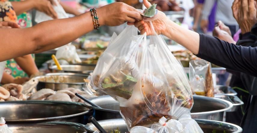 សម្តេចតេជោ ស្នើសុំកុំឱ្យប្រើប្រាស់ ថង់ប្លាស្ទិកហួសកម្រិតពេក ...